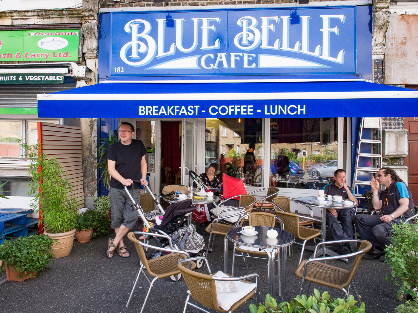 OLYMPUS DIGITAL CAMERA | Penge SE20